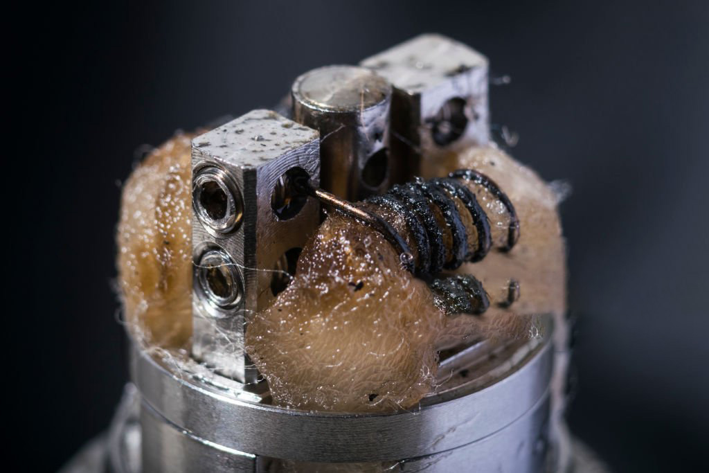 How to Fix a Burnt Coil Without Replacing It | 8 Easy Vape Hacks |LOOKAH