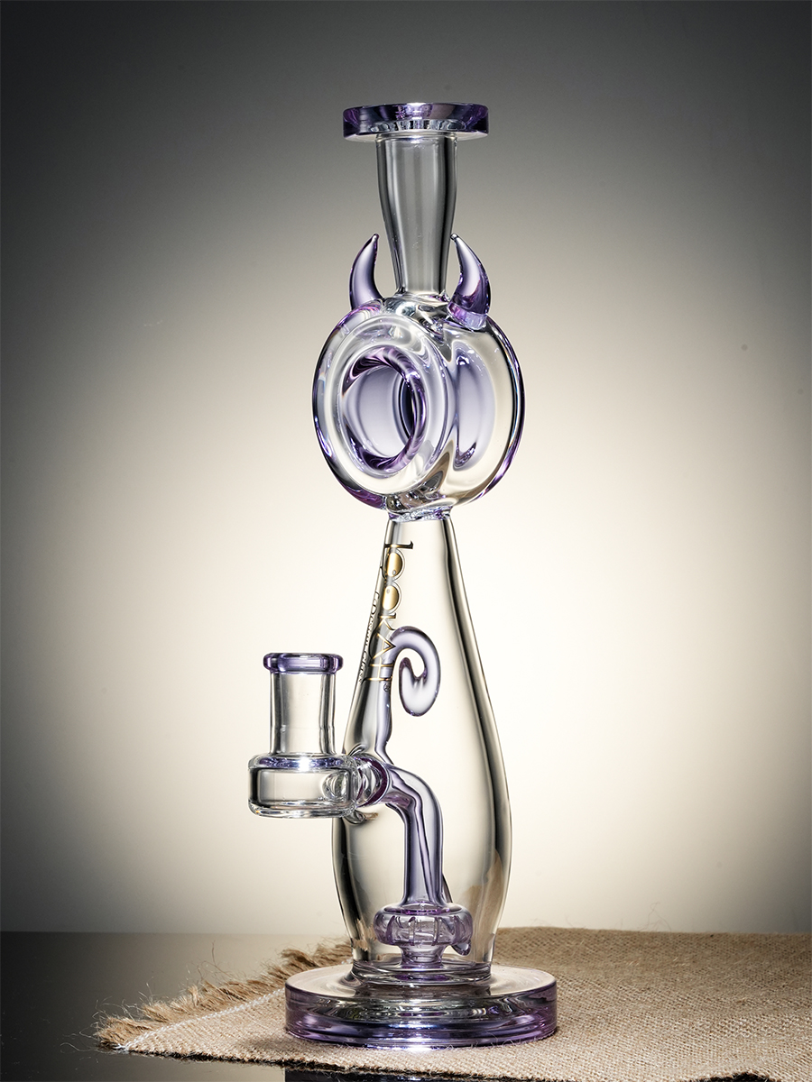 12" Elegant Cat Showerhead Perc Glass Bong | Lookah